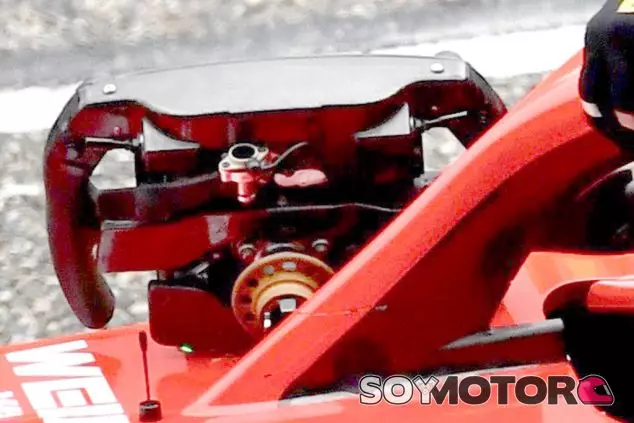 Vettelova tretia vačka volantu – SoyMotor.com