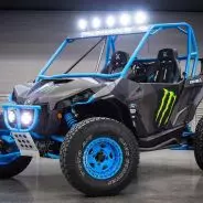 Y model hwn yw'r Can-Am Maverick X RS Turbo ac mae wedi'i addasu'n helaeth - SoyMotor