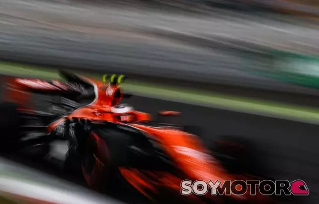 Stoffel Vandoorne v Monzi