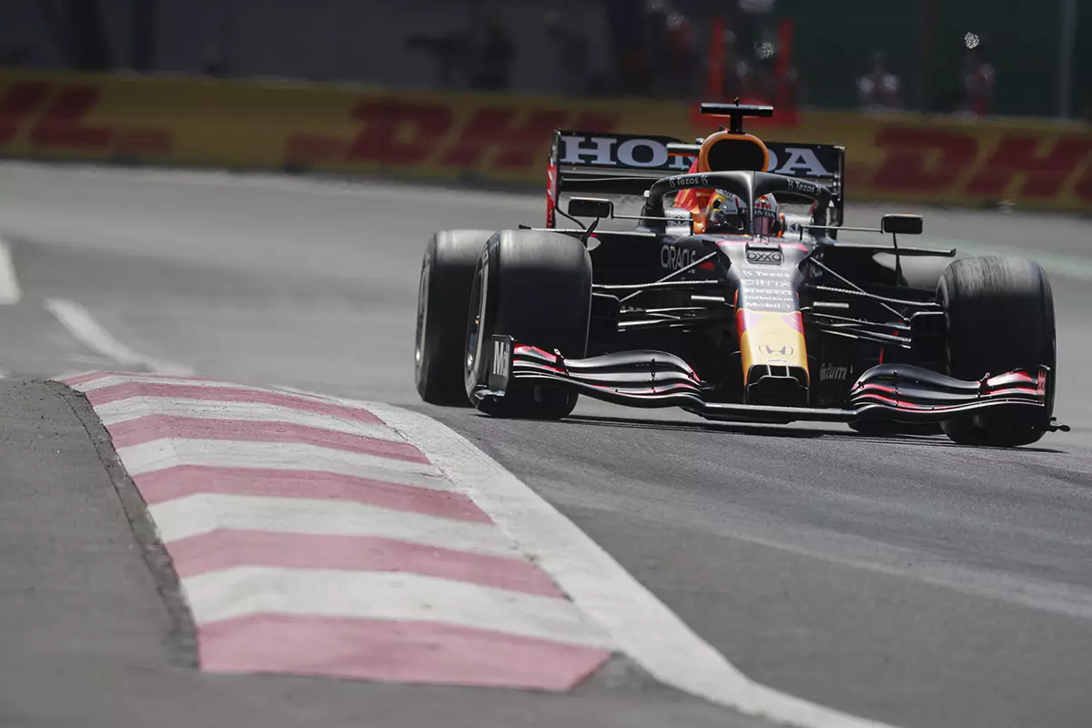 Verstappen dia tsy miafina ao amin'ny Free Practice 2 any Mexico; Sainz, fahadimy