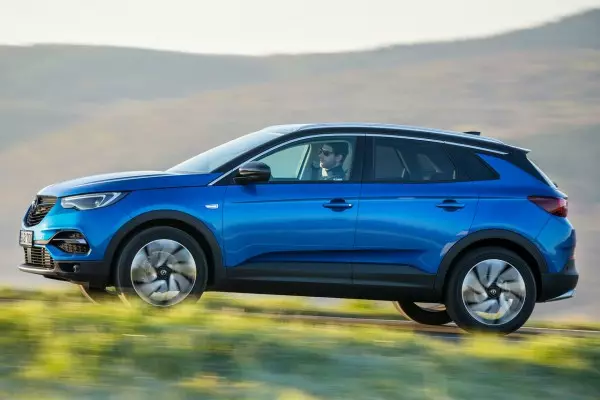 opel-grandland-x_2.jpg