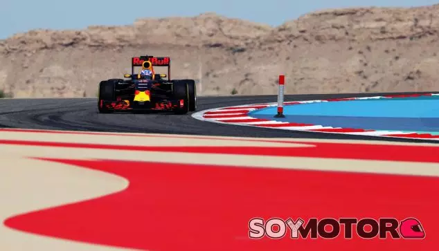 Бахрейн F1 GP 2016: бушлай практика 1 минутка - LaF1.es