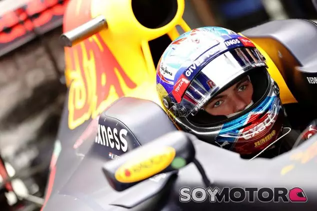 Verstappen ke mokhanni e mocha oa linaleli oa Red Bull - LaF1