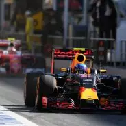 Max Verstappen, Red Bull - LaF1 ile ilk çıkışını yaptı