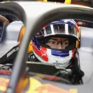 De Pierre Gasly mam Halo bei den Silverstone Tester - LaF1