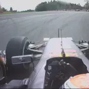 Toto bol jeden z momentov, v ktorých sa Räikkönen a Verstappen dotkli - LaF1
