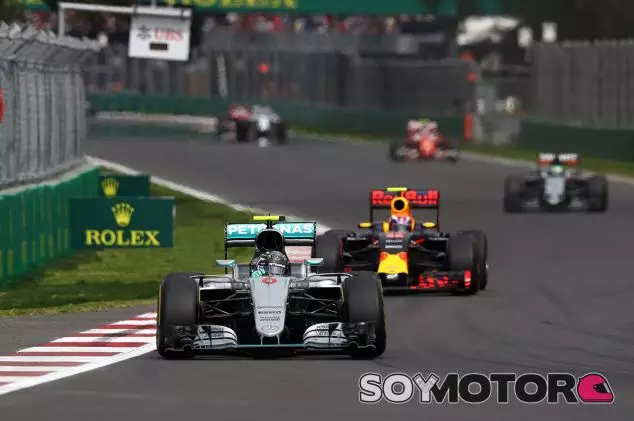 Nico Rosberg dan Max Verstappen di GP Meksiko - LaF1