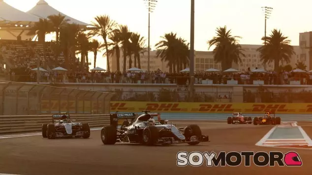 Hamilton en Rosberg yn Abu Dhabi - SoyMotor