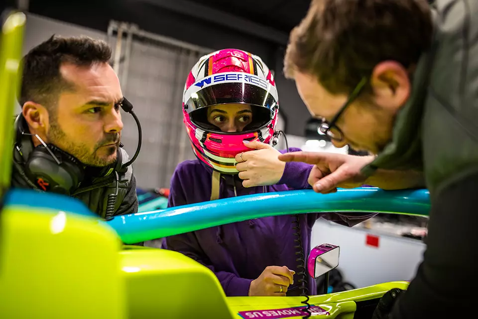 marta-garcia-test-barcelona-2022-soymotor.jpg