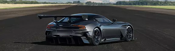 aston_martin_vulcan_21.jpeg