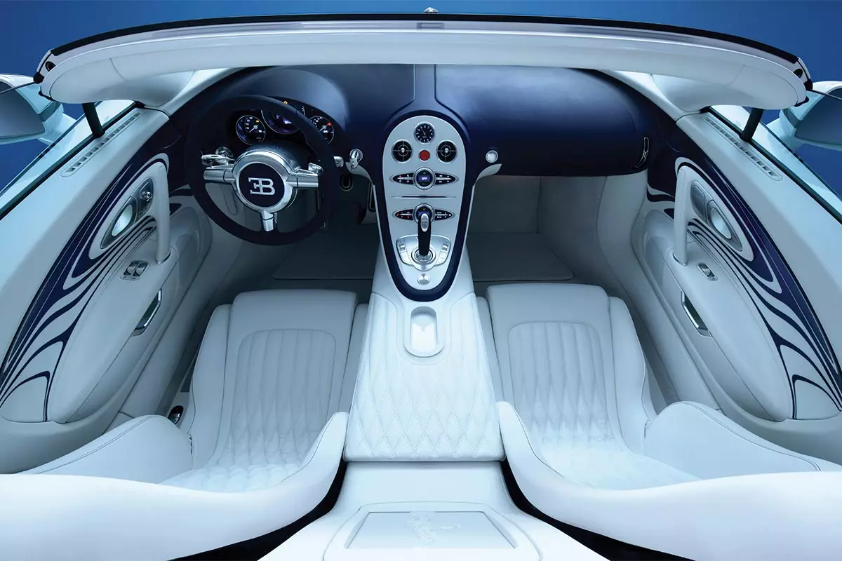 bugatti-veyron-grand-wasanni-vitesse-interior-soymotor.jpg