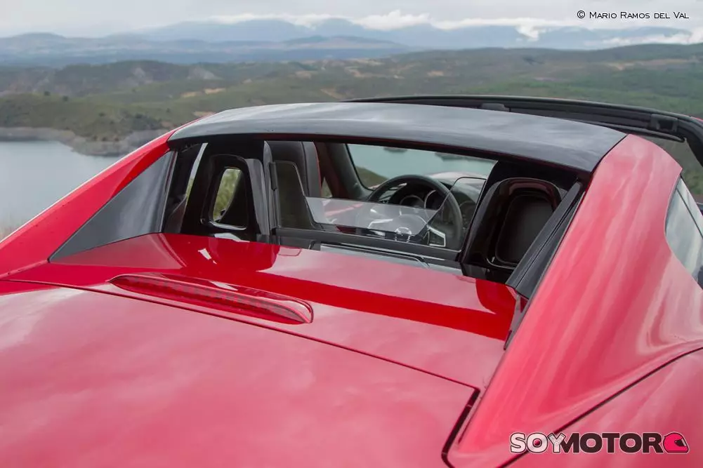 Mazda MX-5 RF test