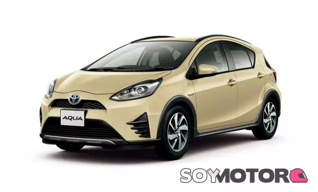 Lesi isithombe sesishiyagalolunye seToyota Prius C, eyaziwa ngeToyota Aqua eJapan - SoyMotor