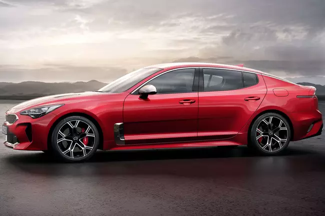 kia_stinger_2019_1.jpg