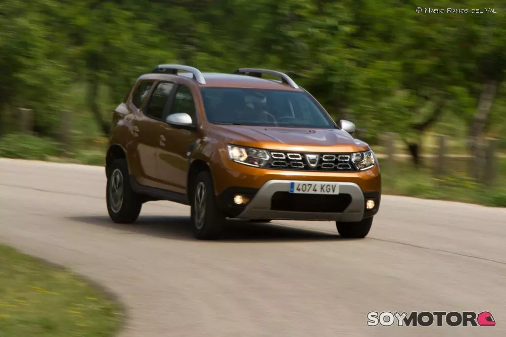 테스트 Dacia Duster 1.5 dCi EDC 4x2