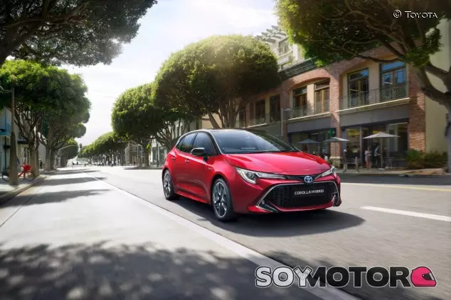 La nova Toyota Corolla, kiun la marko vendos en Hispanio kun nur hibrida mekaniko