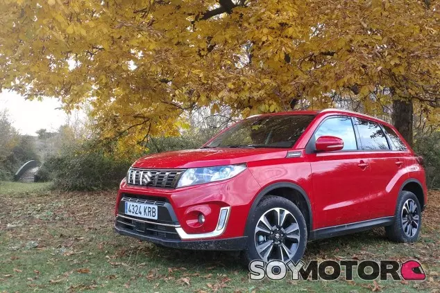 Suzuki Vitara 2019, unang pagsubok: ang pinaka-rural na urban SUV