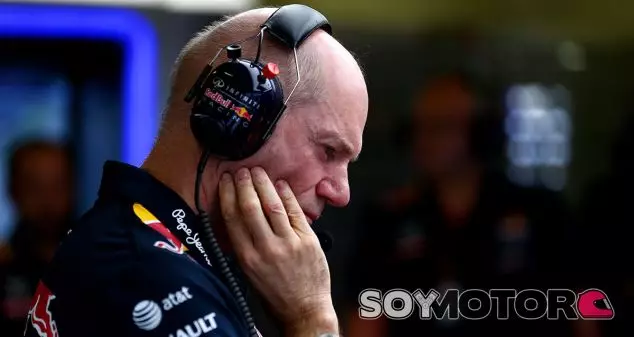 Adrian Newey se osredotoča na superavtomobil - SoyMotor