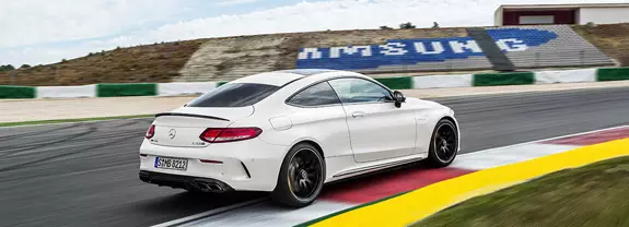 مرسيدس amg_c63-0012.jpg