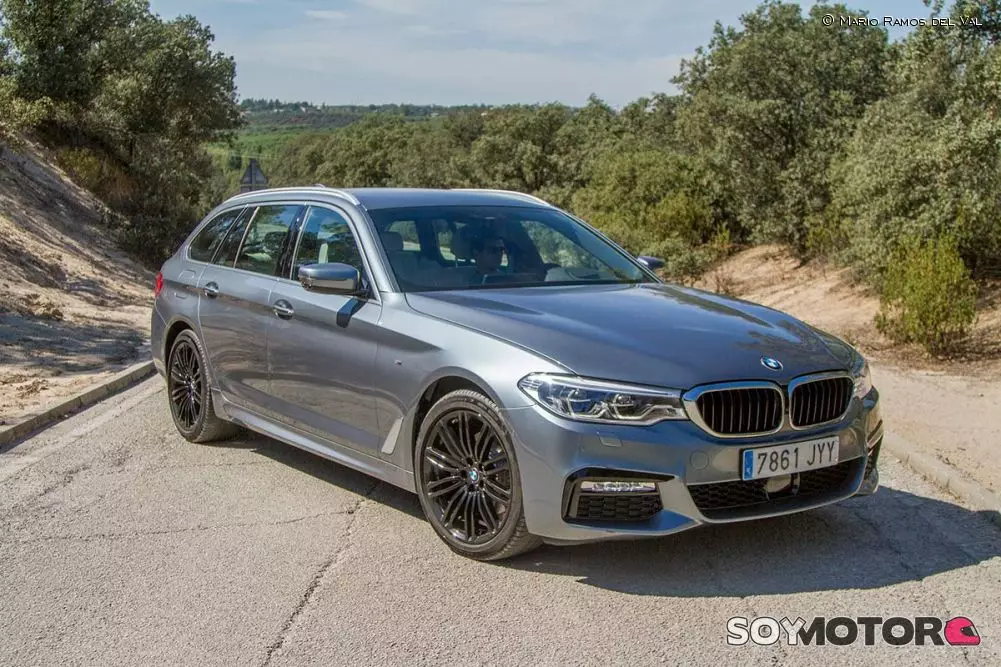 BMW 520d ट्युरिङ परीक्षण गर्नुहोस्