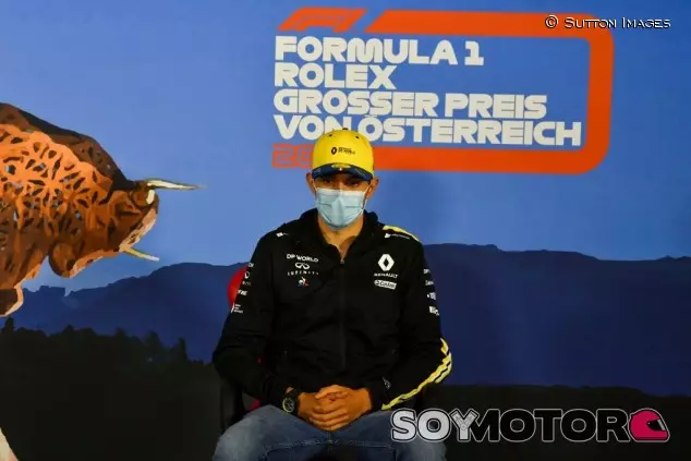Ocon ចូលចិត្ត Alonso ជាង Vettel ជាមិត្តរួមក្រុម