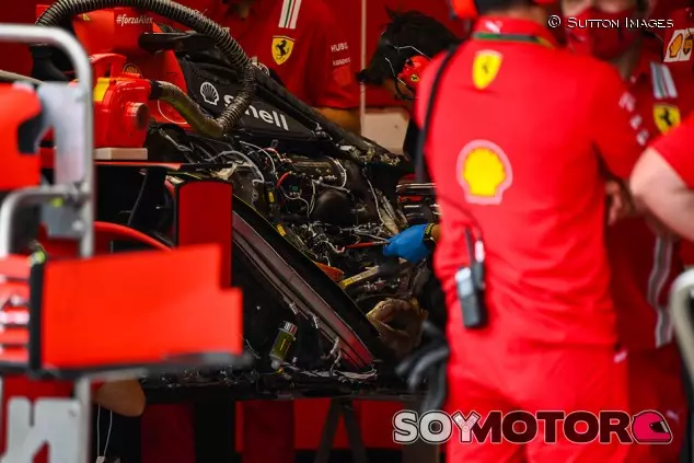 Ferrari riskas kun la solvoj de sia motoro 2021