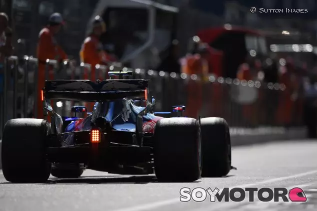 Наоки Ямамото Жапониядағы Free Practice 1-де Toro Rosso көлігін жүргізеді