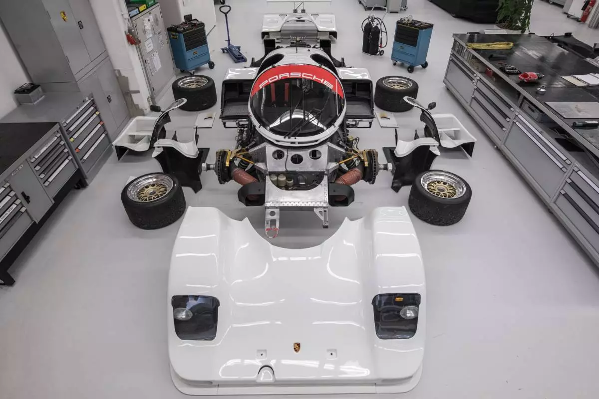 porsche-962c-қалпына келтіру-құрастыру-soymotor.jpg