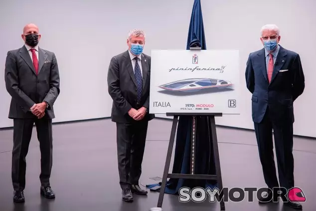 Příležitostné razítko Pininfarina