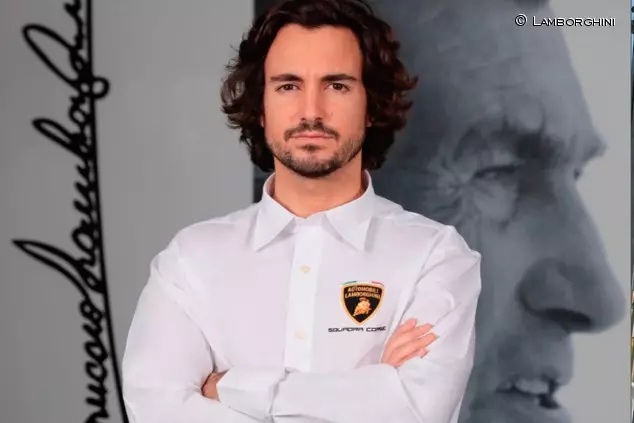 Albert Costa, piloto oficial da Lamborghini em 2020