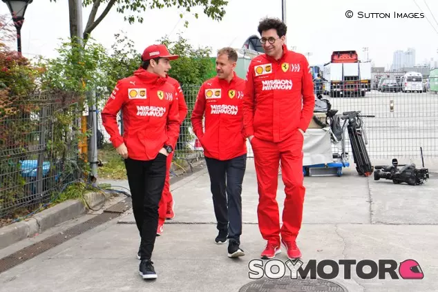 Binotto israr dike ku Vettel pêşî li Ferrari digire