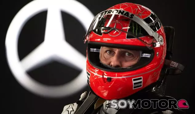 Michael Schumacher se probouzí z kómatu