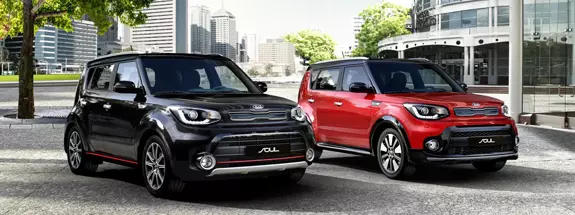 kia_soul_sx_trim_exterior.jpg