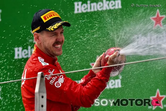 Ferrari ag GP na hOstaire F1 2019: Réamhamharc