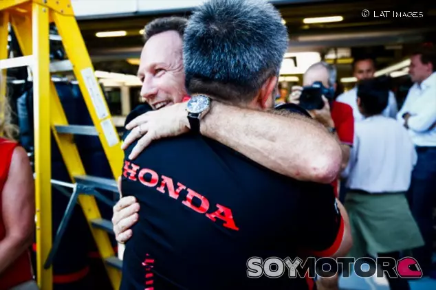 Horner, díomá ar imeacht Honda: