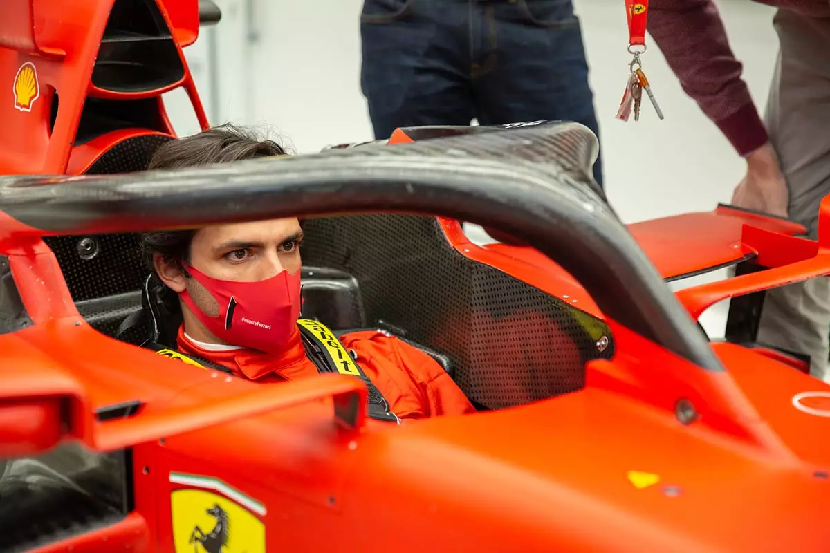 Carlos-sainz-ferrari-wurin zama-soymotor.jpg