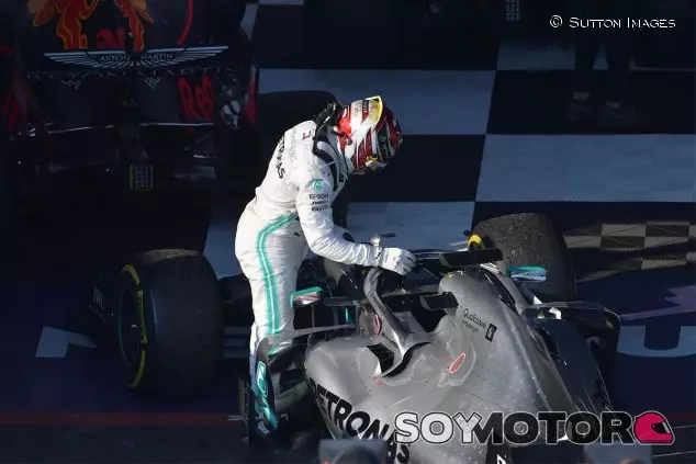 Lewis Hamilton pagkahuman sa Australian GP - SoyMotor