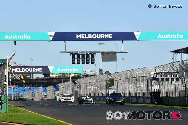 Verkeerslichten in Albert Park