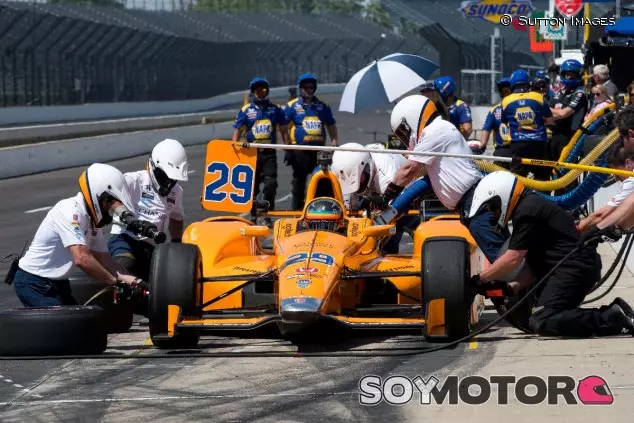 Fernando Alonso v Indianapolis 500 2017 - SoyMotor