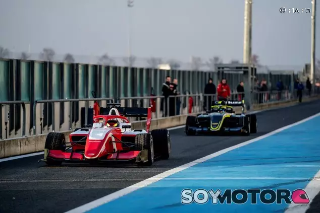 F3 baharu muncul dengan nota di Magny Cours