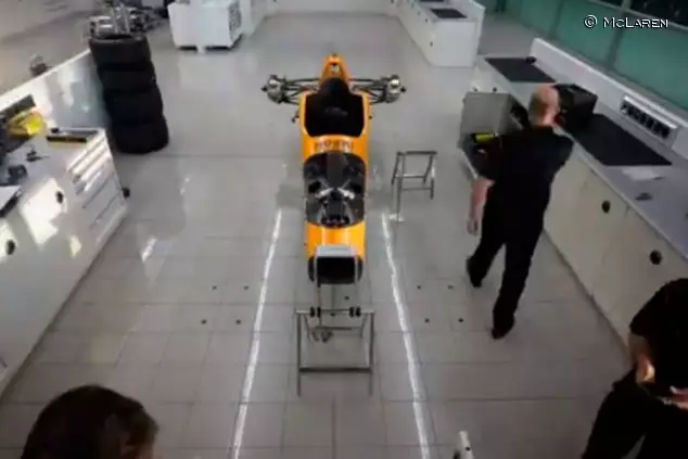 ΒΙΝΤΕΟ: Η συναρμολόγηση της McLaren του Alonso για την Indianapolis 2019