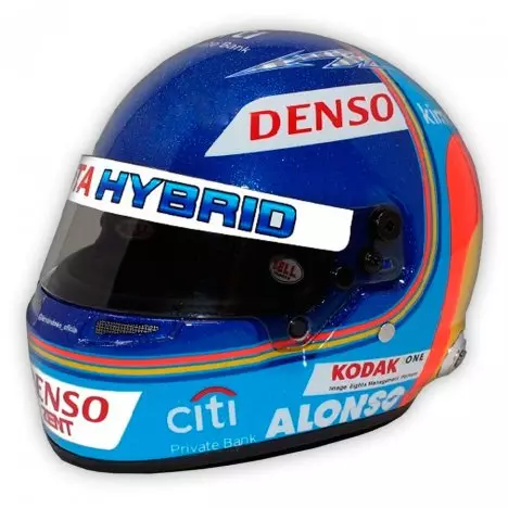 replica-1-2-helmet-fernando-alonso-toyota-24-horas-de-lemans-soymotor.jpg