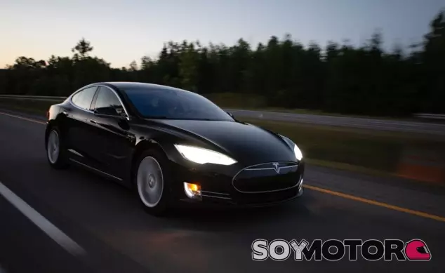 Tesla berdepan saman baharu atas kematian penghuninya