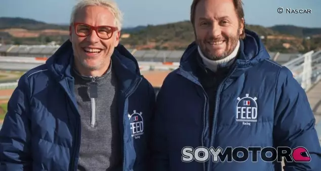 Jacques Villeneuve (ar chlé) agus Patrick Lemarié (ar dheis)