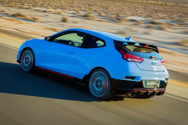 hyundai-veloster-n_2.jpg