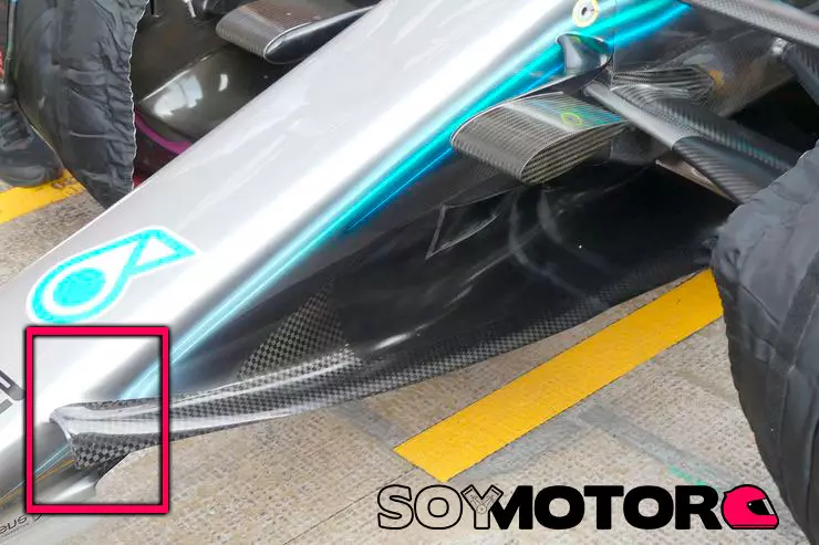 mercedes-deflector-nose.jpg