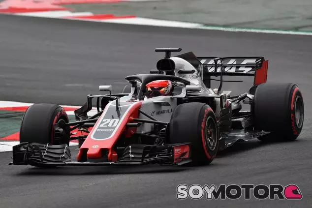 Kevin Magnussen នៅក្នុងរដូវកាលមុន - SoyMotor