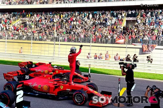 Чарлз Леклер дар мусобиқаи F1 GP 2019