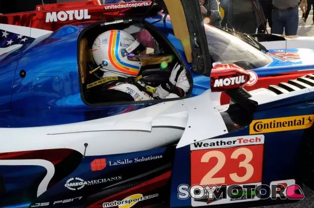 Fernando Alonso, ar fwrdd ei Daytona LMP2