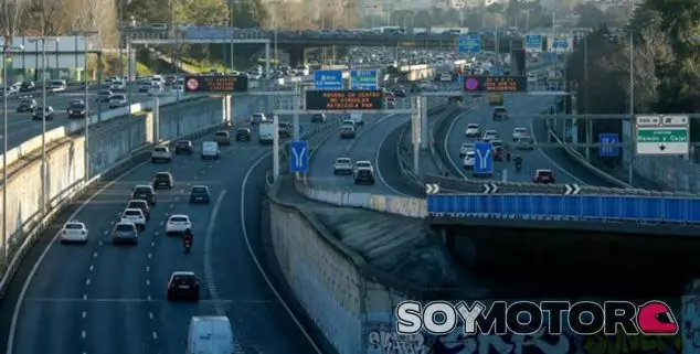 Sejak 2018, dilarang melebihi 70 km/jam di M-30 dan akses ke Madrid